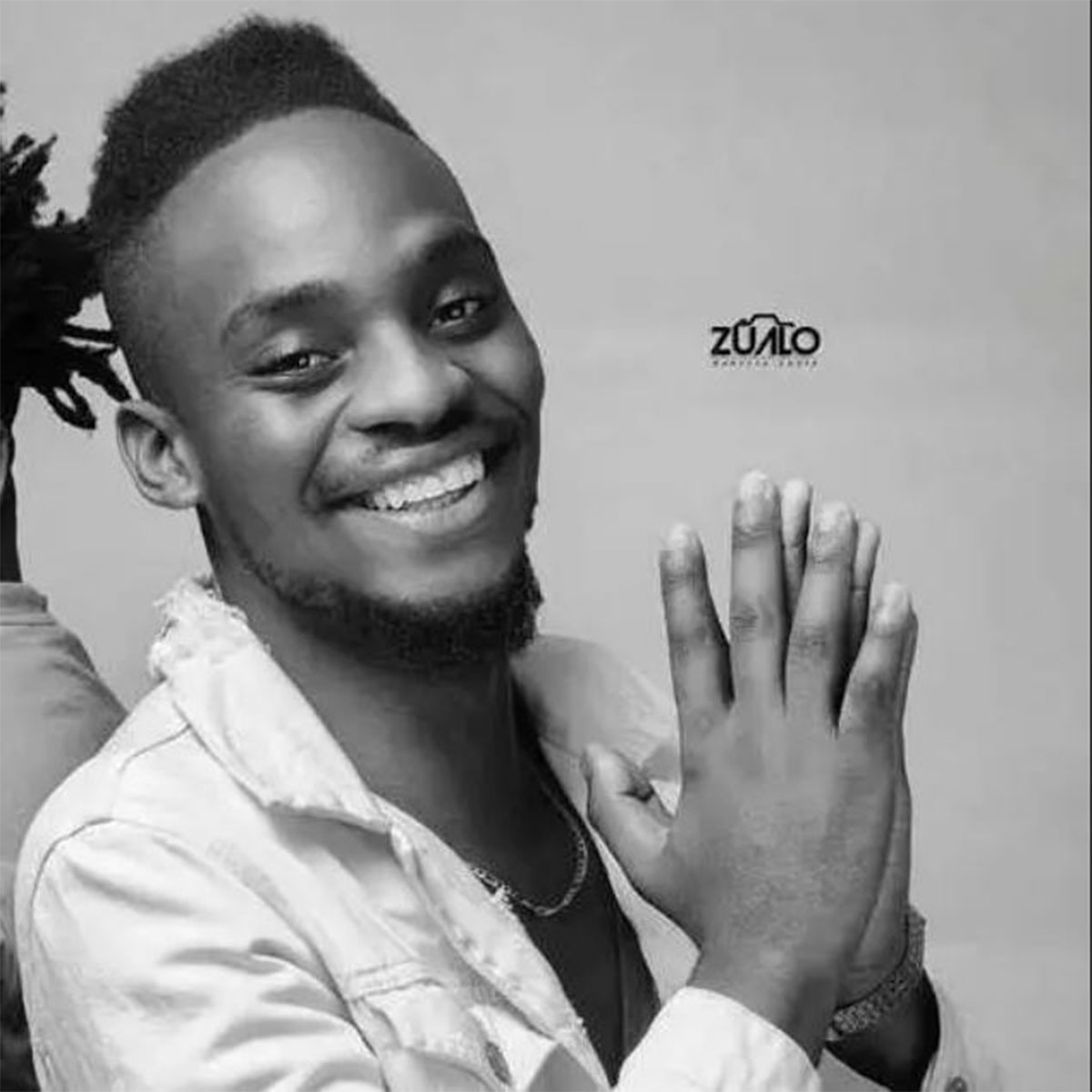 Nikotina KF - Moçambique é Um Meme • Download MP3